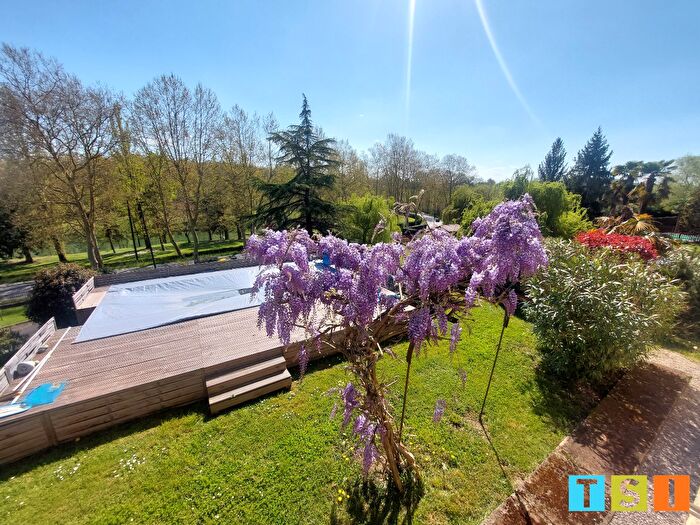 Maison à vendre - Boulogne-sur-Gesse - 7 pièces - 6 chambres