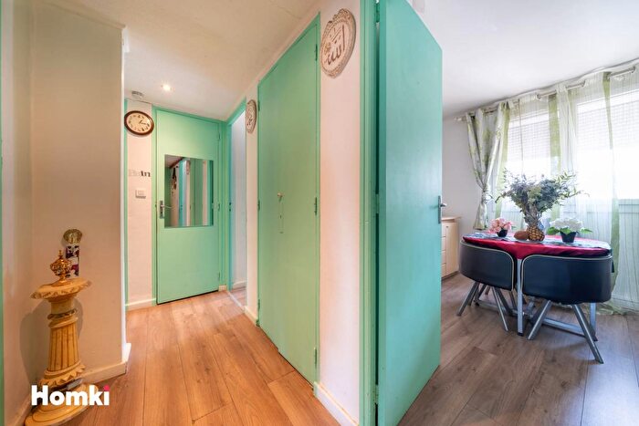 Appartement 4 pièces à Avignon, Bonaventure, Clos-des-Trams, à vendre
