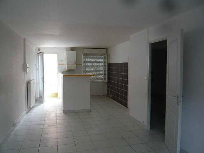 Appartement à louer - Quillan - 3 pièces - 2 chambres