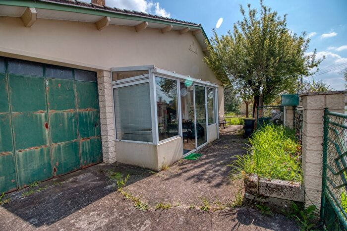 Maison à vendre - Saint-Germain-du-Puch - 4 pièces - 3 chambres