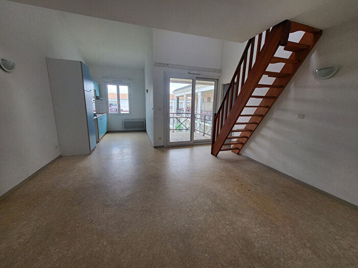 Rochefort, Centre-ville : Appartement 3 pièces à louer