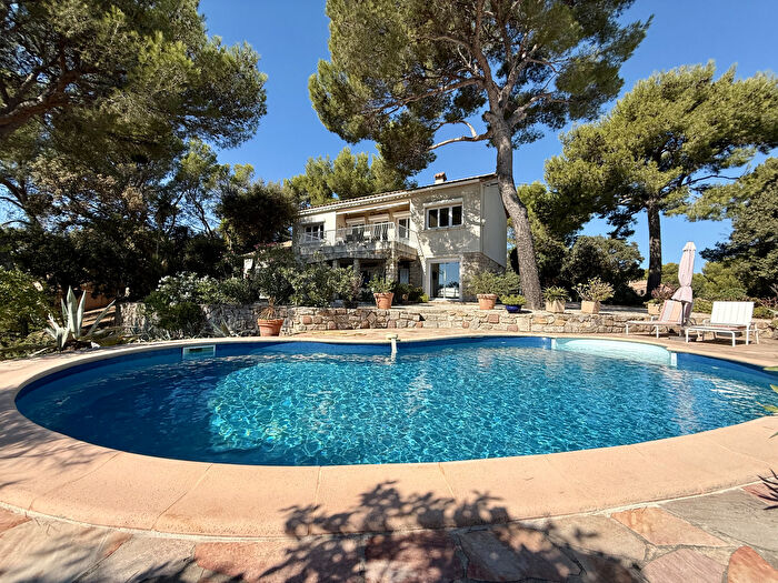 La Seyne-sur-Mer, Sud - Maison 6 pièces à vendre
