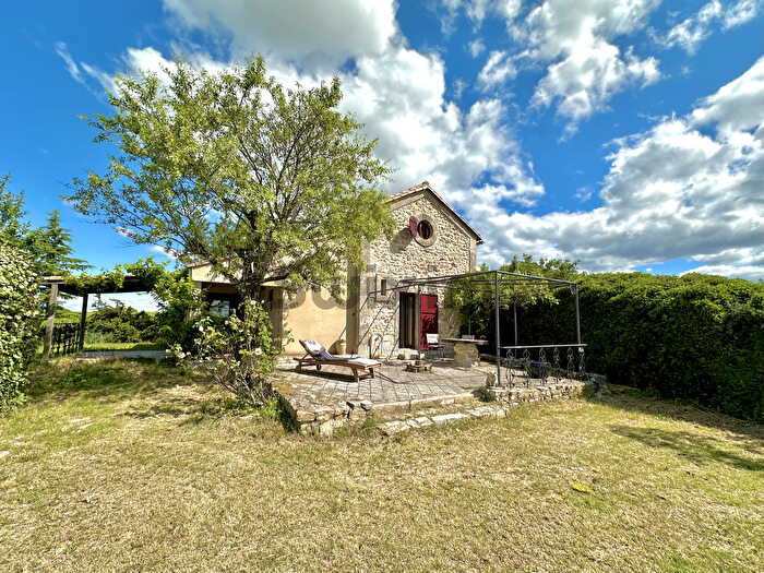 Maisons à vendre et appartements à louer - 1