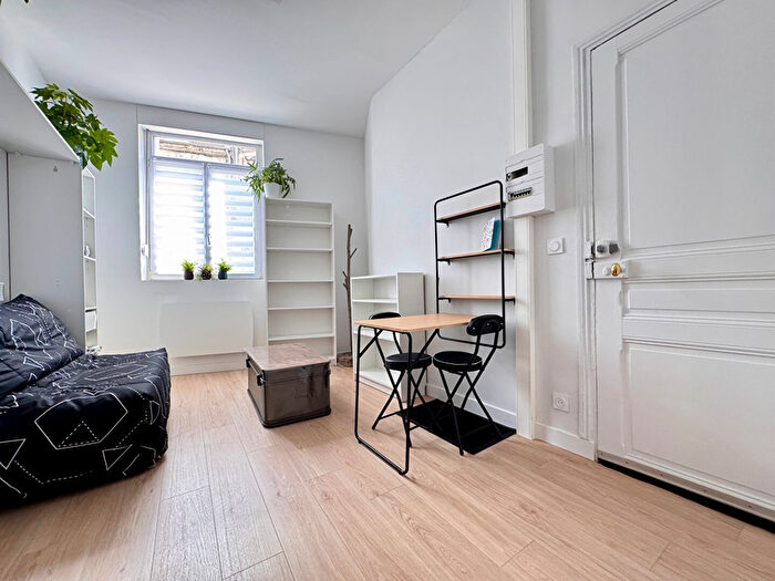 Appartement à louer - Reims, Jamin, Jaurès, Cernay, Epinettes - 1 pièce