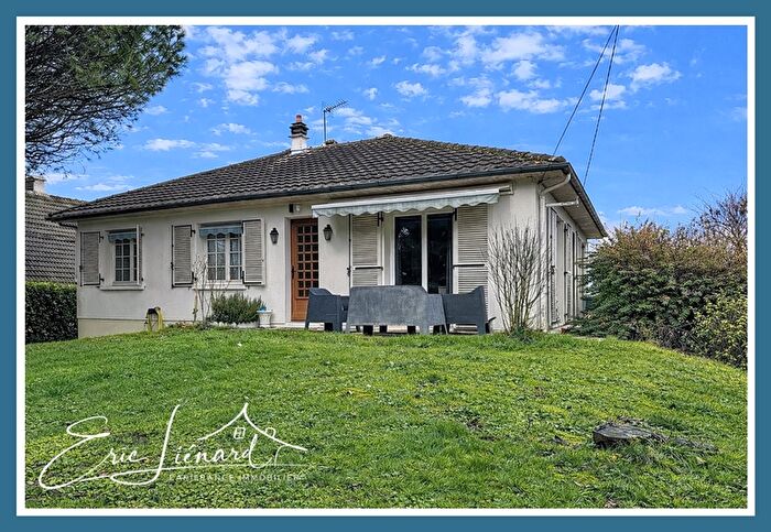 Maison à vendre - Saint-Maixent-lécole - 5 pièces - 3 chambres