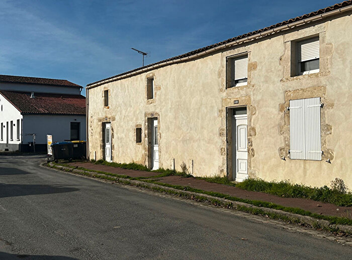 Maison à vendre - Yves - 2 pièces - 1 chambre