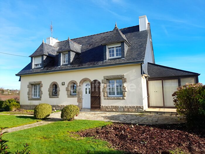 Maison 6 pièces à vendre à Quéménéven