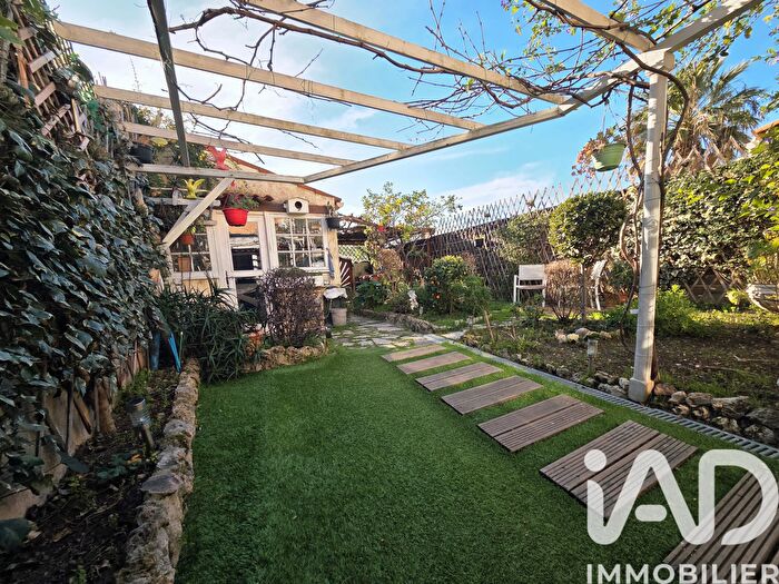 Maison à vendre - Fréjus, Caïs - 4 pièces - 2 chambres