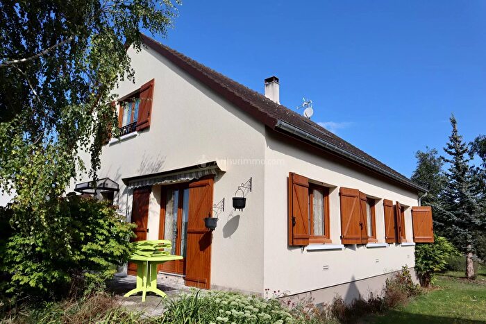 Maison à vendre - Montoire-sur-le-Loir - 5 pièces - 3 chambres