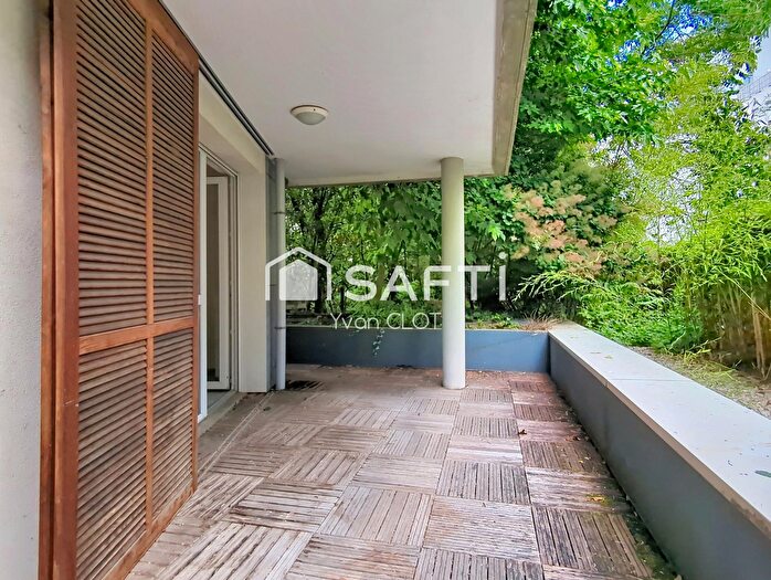 Appartement 3 pièces à Grenoble, Championnet, à vendre