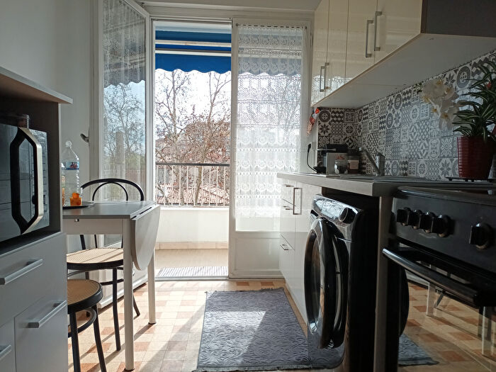 Appartement à vendre - Marseille e , La Blancarde - 2 pièces - 1 chambre