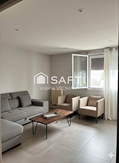 Appartement à vendre - Joué-lès-Tours, Centre-ville - 4 pièces - 2 chambres