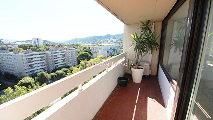 Appartement à vendre - Marseille e , La Pomme - 3 pièces - 2 chambres