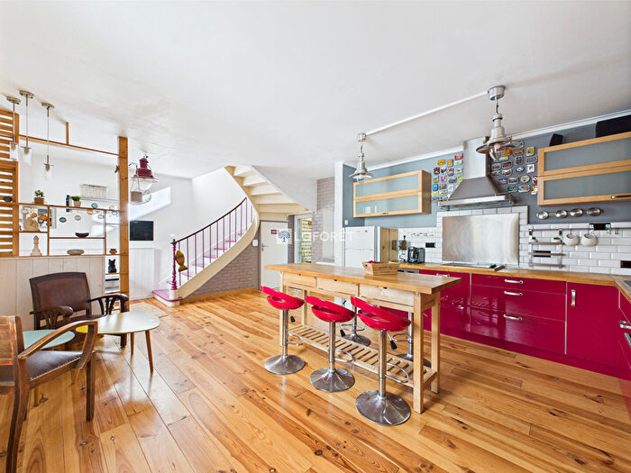 Maison à vendre - Douarnenez, Centre-ville, Port Rhû - 6 pièces - 4 chambres