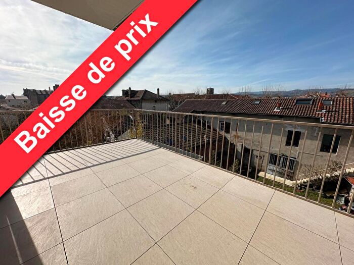 Appartement à vendre - Montbrison, Centre-ville - 4 pièces - 3 chambres