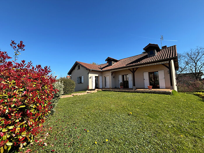 Maison 8 pièces à vendre - Bâgé-le-Châtel