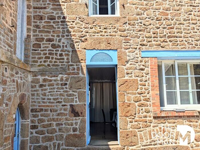 Gorron - Maison 9 pièces à vendre