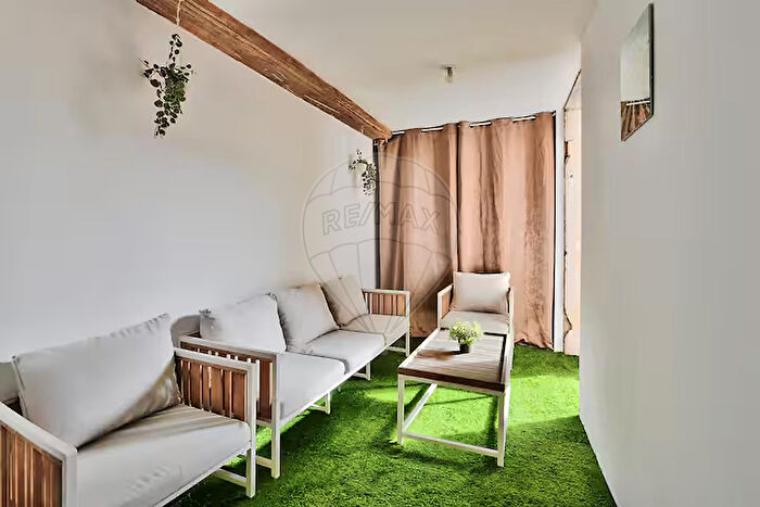 Appartement 4 pièces à vendre à Saint-Georges-de-Reneins