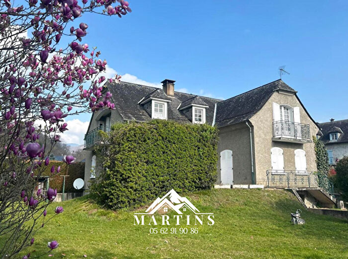 Maison à vendre - Argelès-Gazost - 10 pièces - 5 chambres