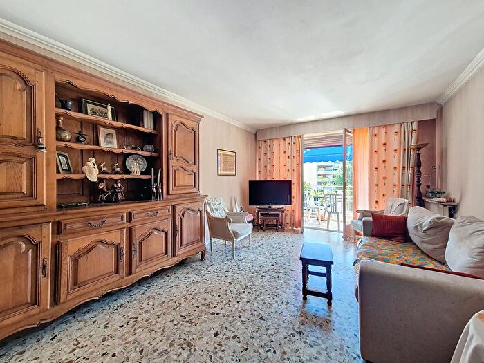 Appartement à vendre - Le Cannet, Rocheville, Colombier, Campelières - 4 pièces - 3 chambres