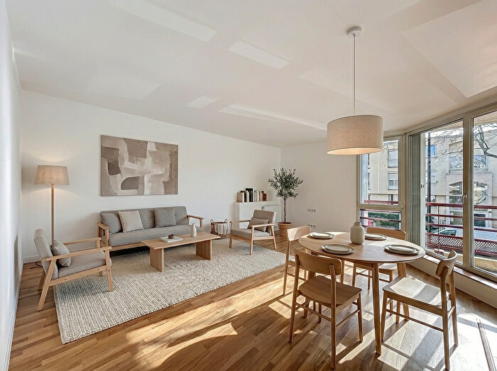 Appartement à vendre - Montigny-le-Bretonneux, La Sourderie Nord - 4 pièces - 3 chambres