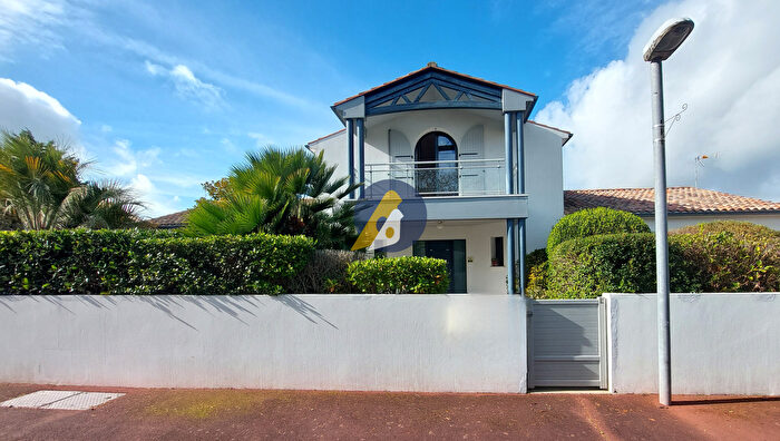 Maison à vendre - Saint-Jean-de-Monts - 6 pièces - 4 chambres