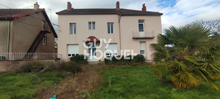 Maison 7 pièces à Mesvres, à vendre