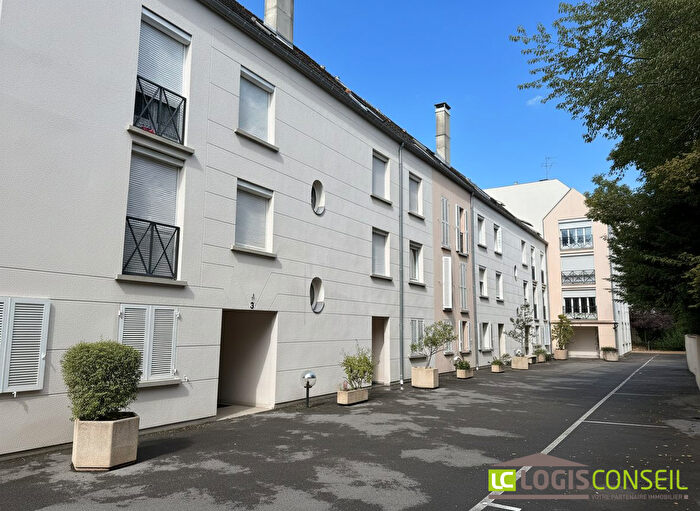 Appartement 2 pièces à Châtillon, Vieux Bourg, Malraux, à vendre