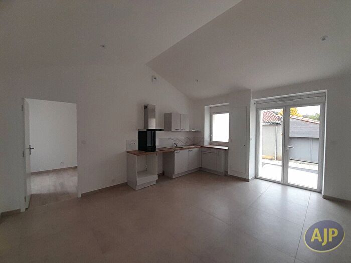 Maison à louer - Le Pallet - 3 pièces - 2 chambres