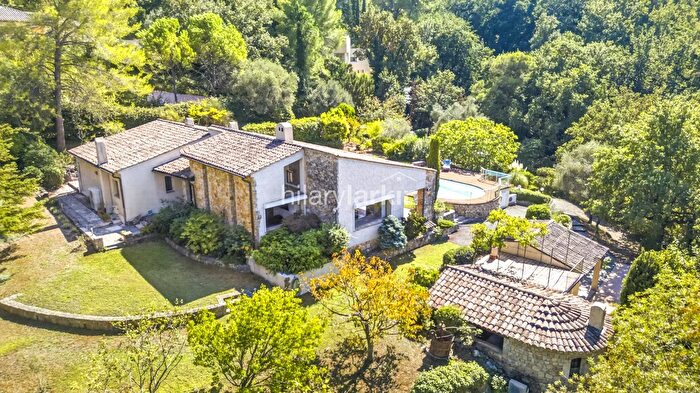 Maison 7 pièces à vendre à Mougins, Centre-ville, Village, Tournamy, Le Val de Mougins