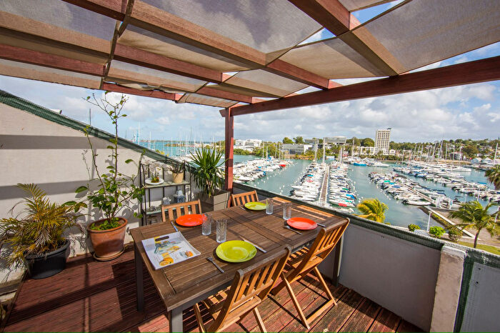 Pointe-à-Pitre - Appartement 3 pièces à vendre