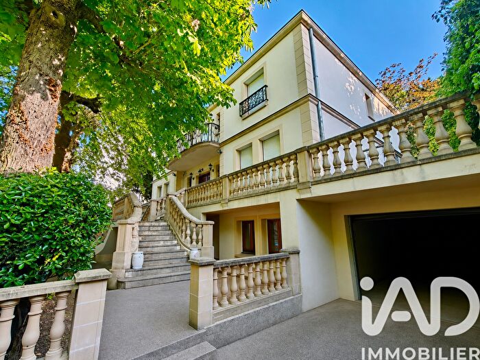 Maison 10 pièces à Saint-Maur-des-Fossés, Parc de Saint-Maur, à vendre