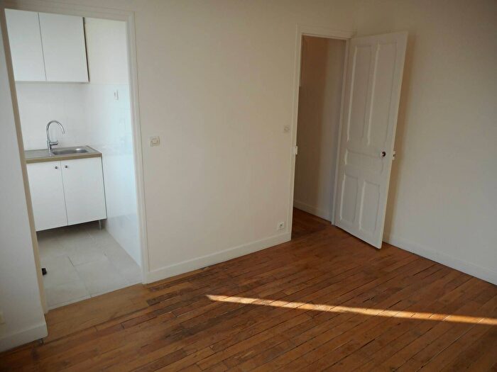 Appartement à louer - Saint-Maur-des-Fossés - 2 pièces - 1 chambre