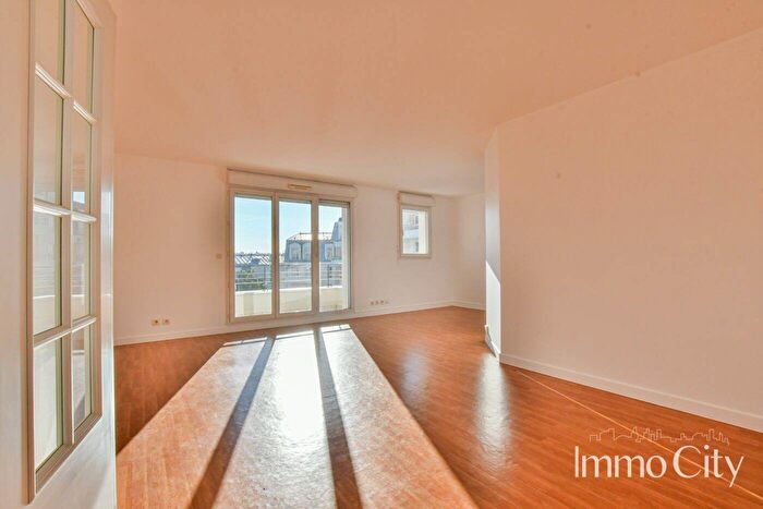 Appartement à louer - Le Pave de lHay, Bourg-la-Reine - 3 pièces - 2 chambres