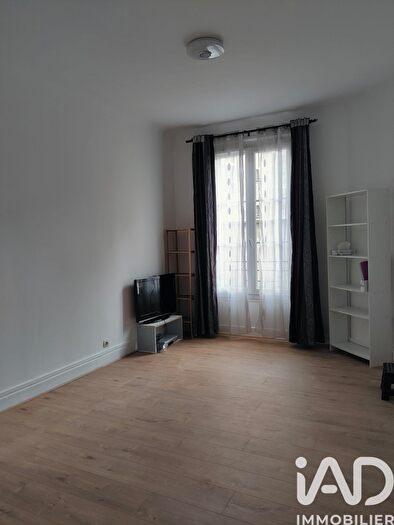 Appartement à louer - Choisy-le-Roi - 3 pièces - 2 chambres