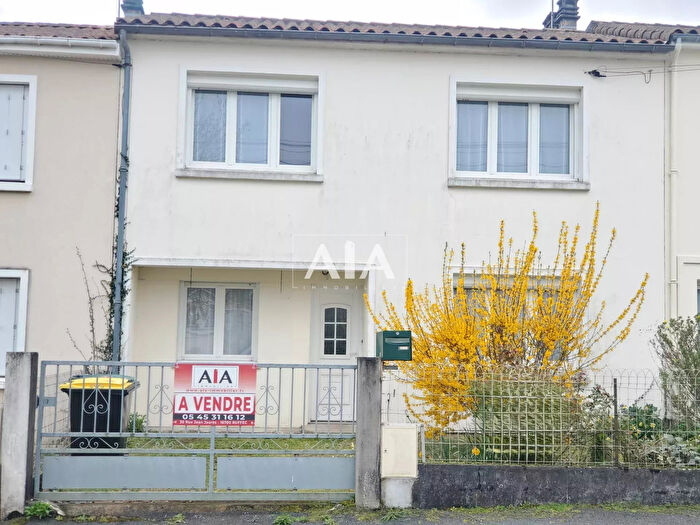 Ruffec - Maison 6 pièces à vendre