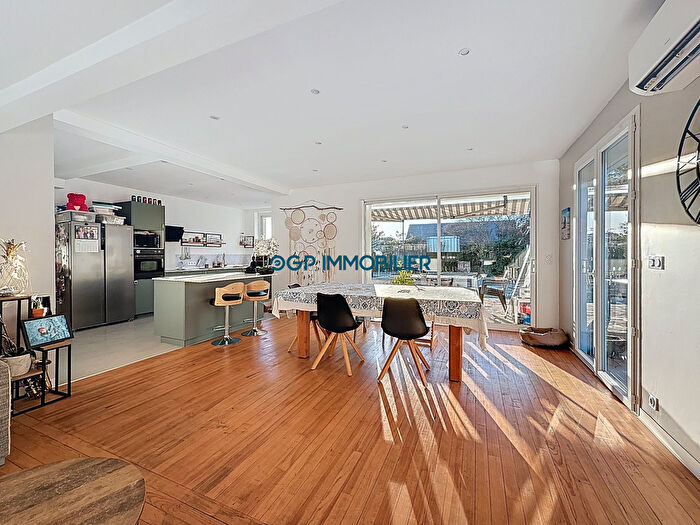 Maison à vendre - Boeil-Bezing - 5 pièces - 4 chambres