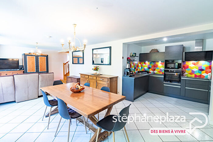 Bourg-en-Bresse, Vennes, Bouvent, Charmettes : Appartement 5 pièces à vendre