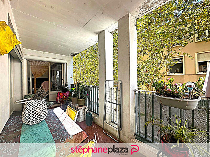 Appartement à vendre - Bagnols-sur-Cèze, Centre-ville - 3 pièces - 2 chambres