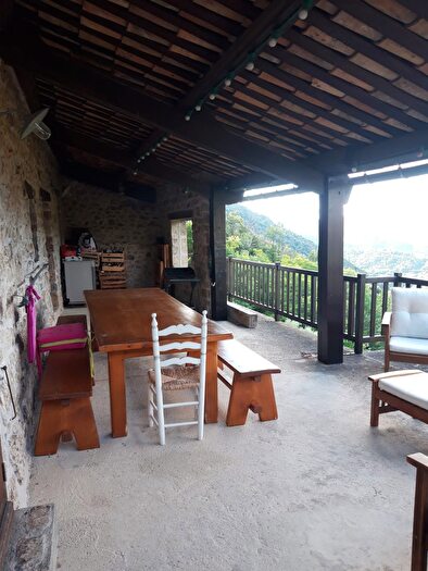 Maison à vendre - Saint-Pierre-de-Colombier - 4 pièces - 2 chambres