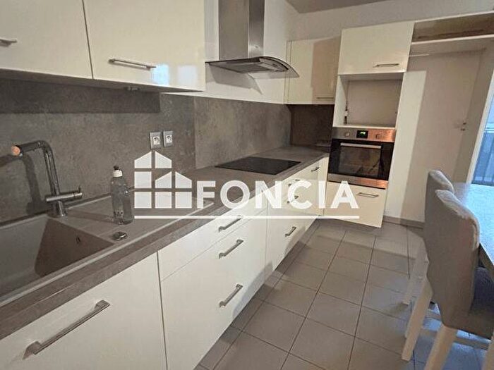 Appartement à louer - Saint Jean, La Seyne-sur-Mer - 3 pièces - 2 chambres