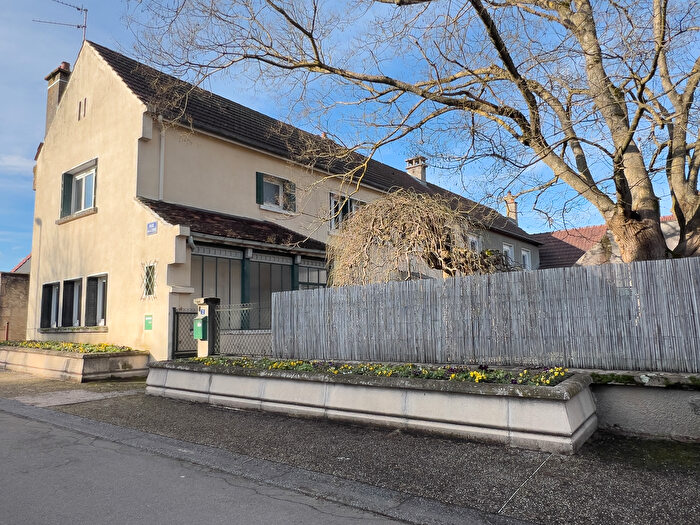 Maison à vendre - Saint-Apollinaire - 6 pièces - 5 chambres