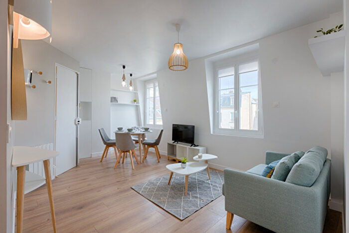 Appartement 3 pièces à Paris 7ème, Invalides, à louer