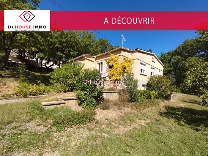 Maison à vendre - Château-Arnoux-Saint-Auban - 9 pièces - 4 chambres