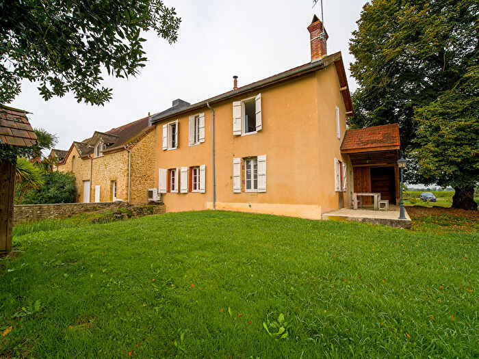 Maison à louer - Verlus - 4 pièces - 3 chambres