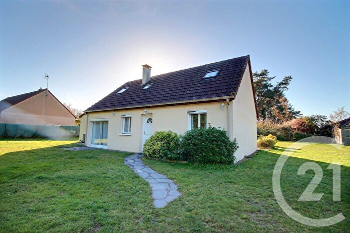 Maison à vendre - Dhuizon - 5 pièces - 4 chambres