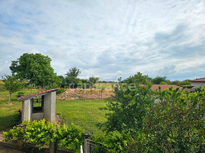 Maison 4 pièces à Panissières, à vendre