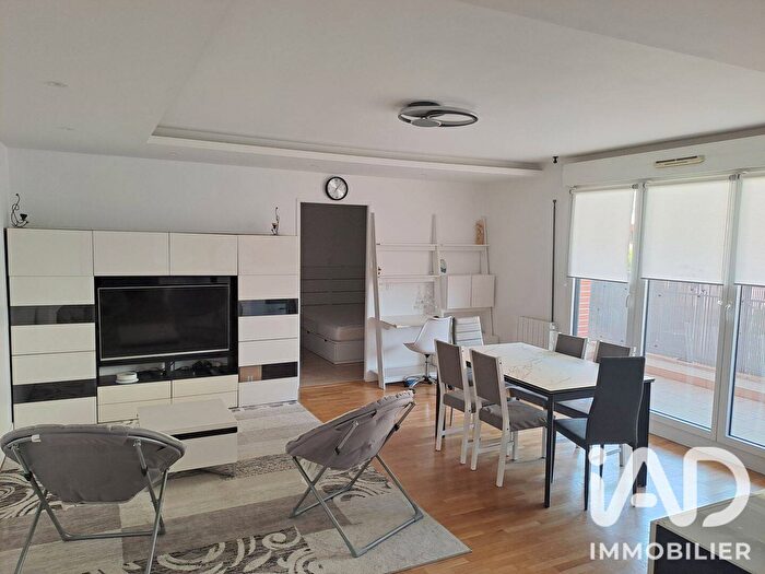 Rueil sur Seine-Plaine-Gare, Rueil-Malmaison : Appartement 4 pièces à louer