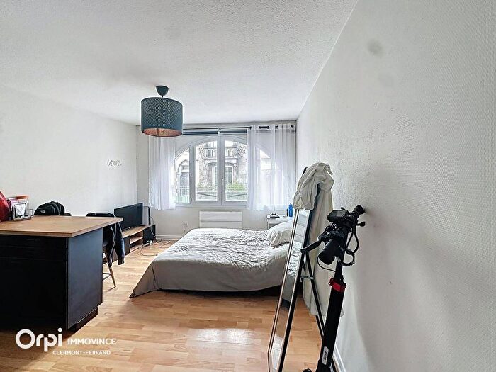 Appartement à louer - Lecoq, Clermont-Ferrand - 1 pièce