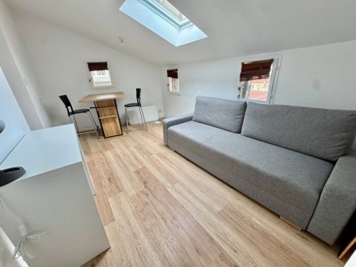 Appartement à louer - Saint-Étienne - 1 pièce